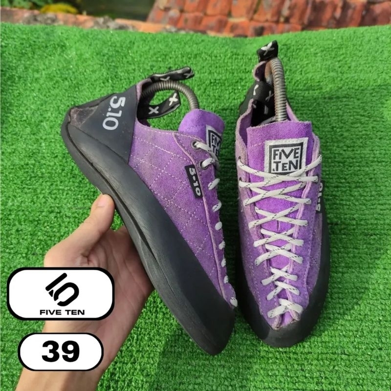 Jual Sepatu climbing panjat tebing Five Ten Stealth C4 Purple USA 39 ...