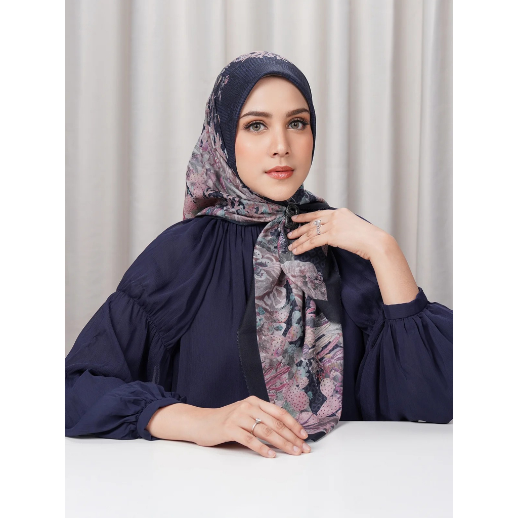 Jual Buttonscarves Yucca Voile Square | Shopee Indonesia