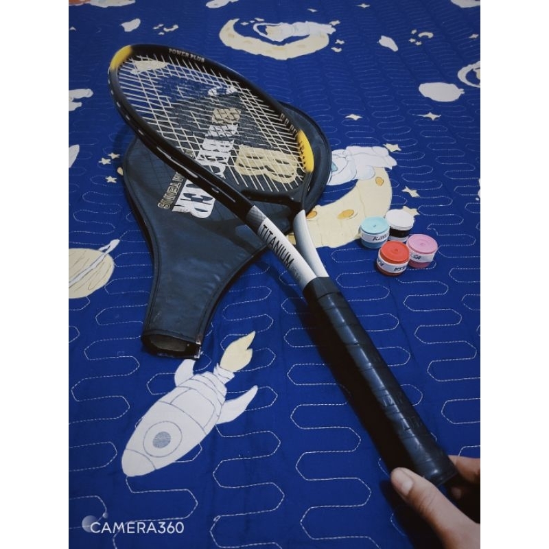 Jual RAKET TENIS ORIGINAL B BECKER TITANIUM SL 10 BEKAS MASIH BAGUS ...