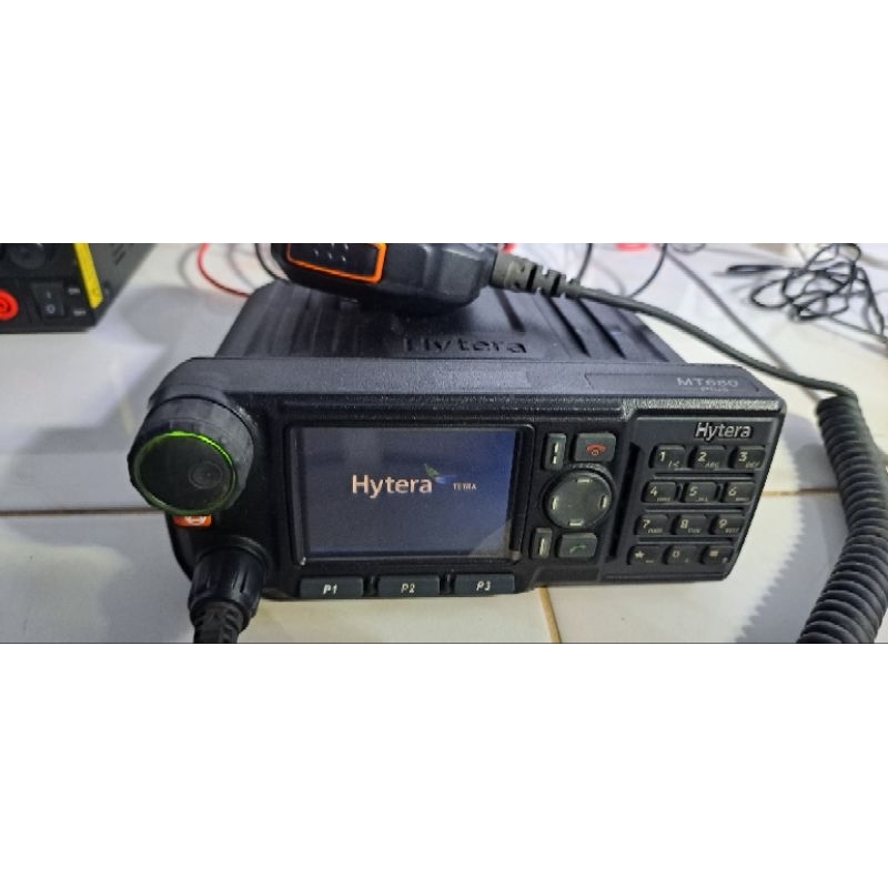 Jual RADIO RIG HYTERA MT680 PLUS UHF NORMAL | Shopee Indonesia