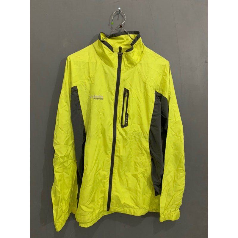 Jual Jaket Running Pria Wanita Dewasa Second Merk Columbia | Shopee ...