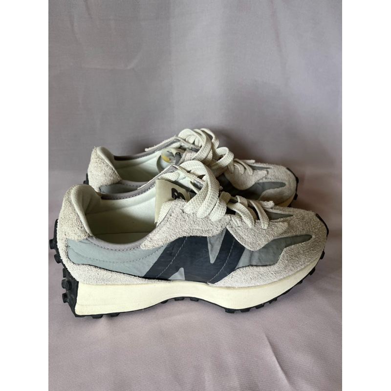 Jual New Balance NB 327 (preloved) | Shopee Indonesia