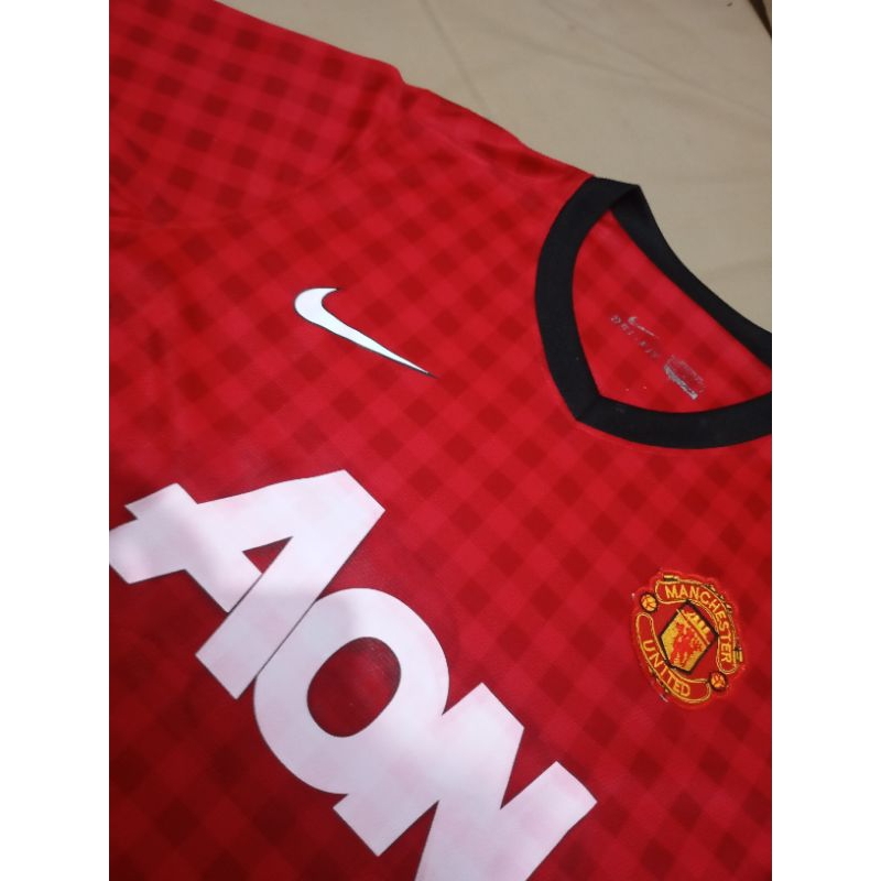 Jual jersey second Manchester United 2012 AON | Shopee Indonesia