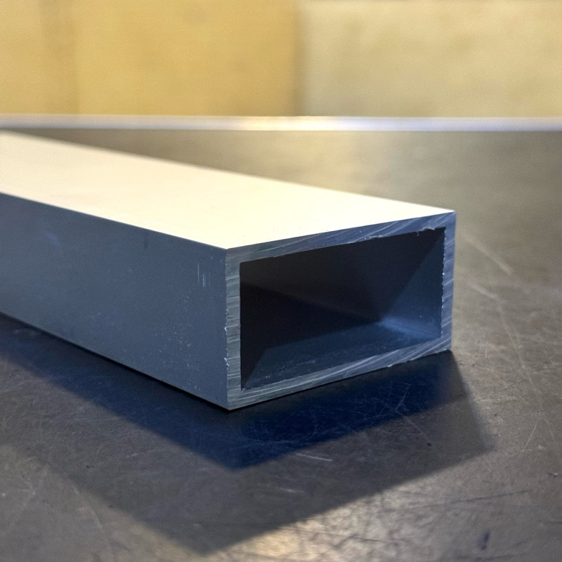 Jual Holo Alumunium / Aluminium 6063 Ukuran 30 mm x 60 mm x Tebal 3 mm ...