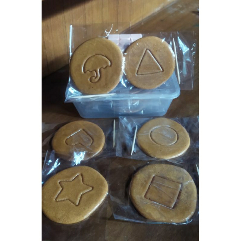 Jual dalgona candy permen viral squid game isi 6 | Shopee Indonesia