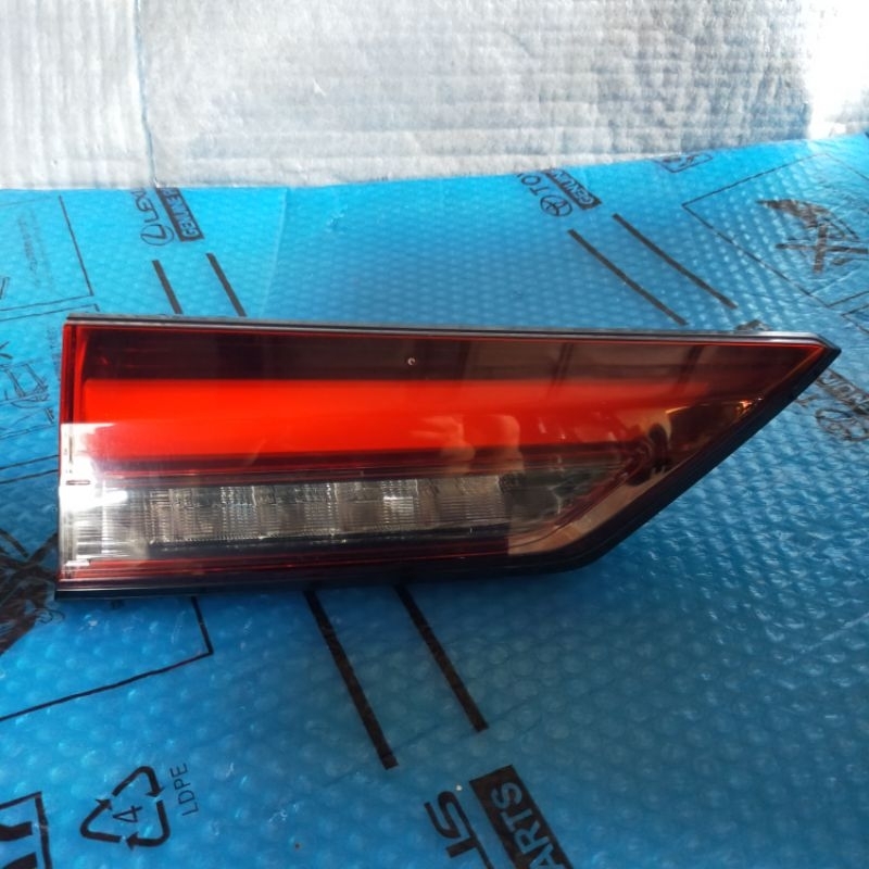 Jual REFLEKTOR LAMPU BAGASI BELAKANG MOBIL XPANDER 2021 2022 2023 ...