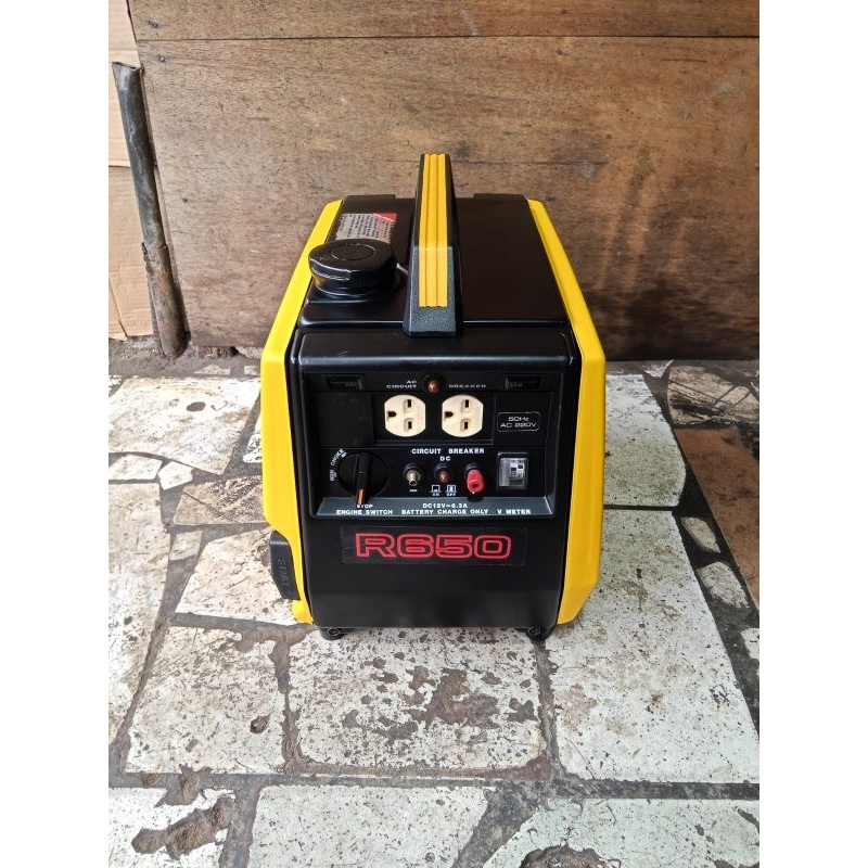 Jual Mesin Genset Silent Robin R650 550 Watt. Original Japan | Shopee ...
