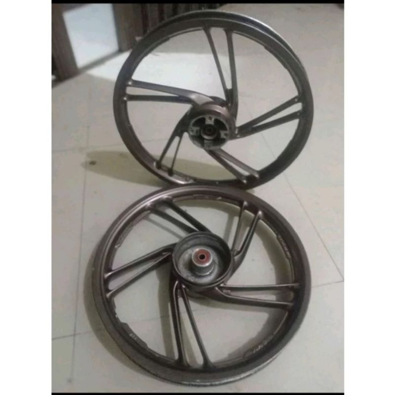 Jual velg pelek depan belakang honda blade 110 pnp absolute/revo fit ...