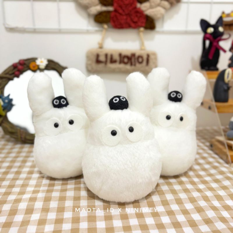 Jual Totoro Plush / Boneka Totoro Putih Kutu / White Totoro Plush ...