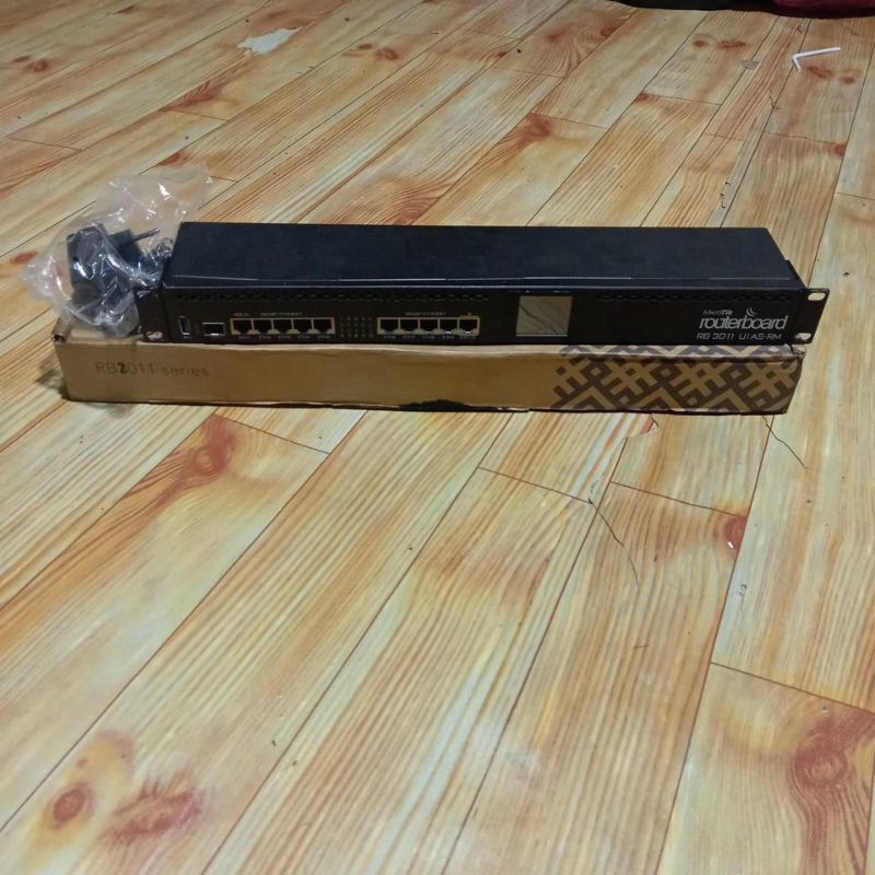 Jual Mikrotik Routerboard RB3011 UIAS-RM fullset | Shopee Indonesia
