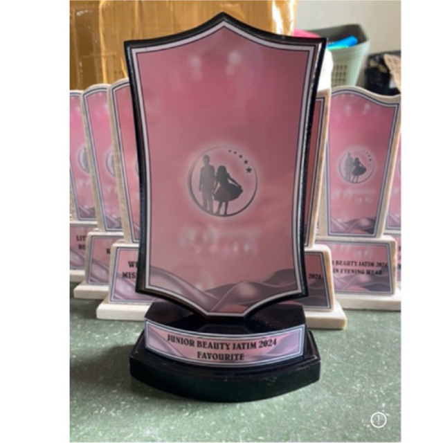 Jual VANDEL KAYU KENANG KENANGAN WISUDA DLL | Shopee Indonesia