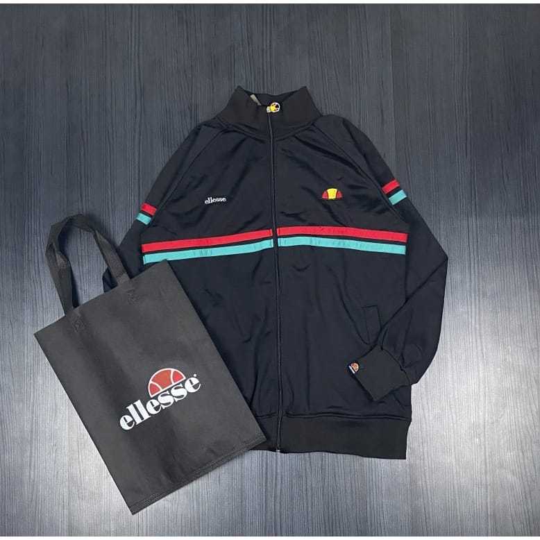 Jual TRACKTOP CASUAL HITAM | Shopee Indonesia