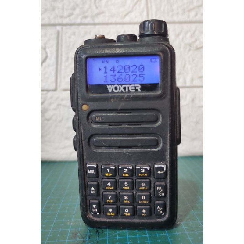 Jual HT Dual band Voxter UV-W8 batangan, tanpa antena dan charger ...