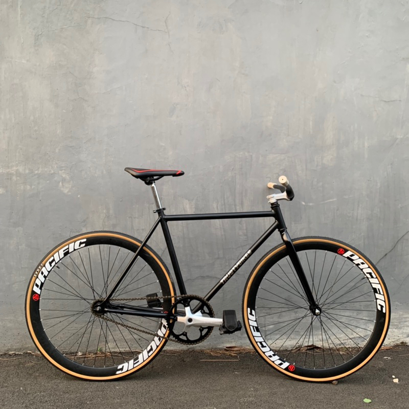 Jual Fullbike Sepeda Fixie Fixedgear Pemula budget Pelajar not Basic ...