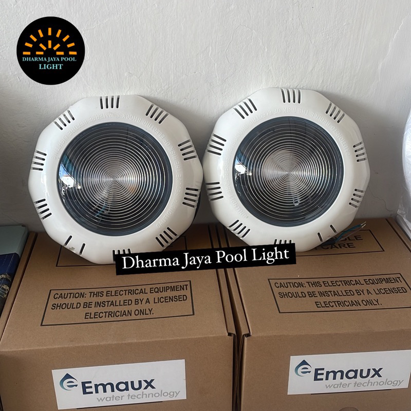 Jual Lampu Kolam EMAUX TP100 Halogen | Shopee Indonesia