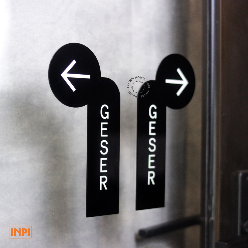 Jual Penanda Pintu Cafe Papan Akrilik Panah Geser Kanan Kiri - INPI ...
