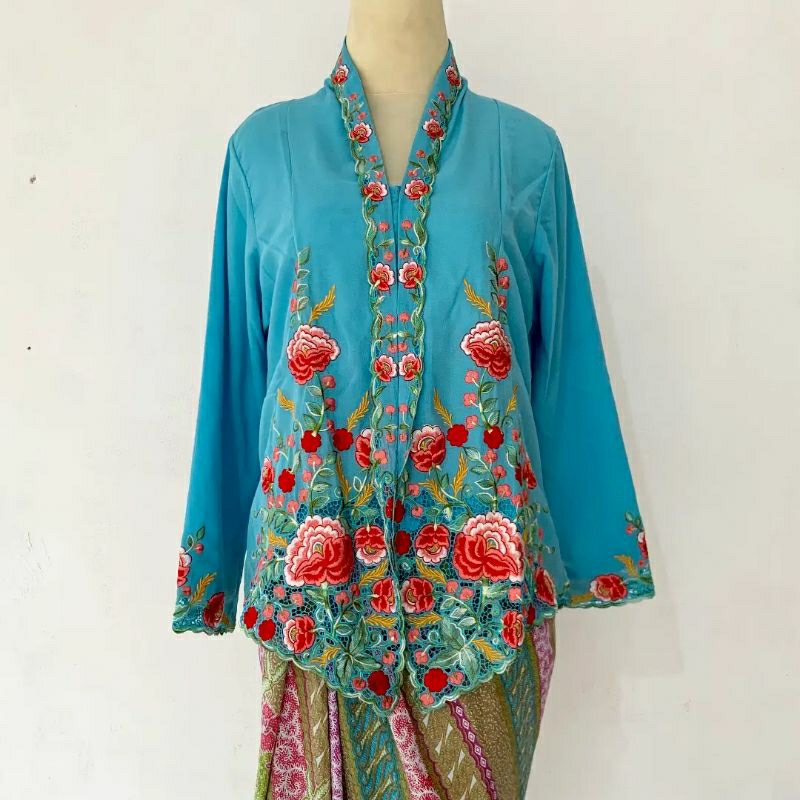 Jual [READY FULL FURING] Kebaya Encim Bukittinggi LD 92 | Kebaya Nyonya ...