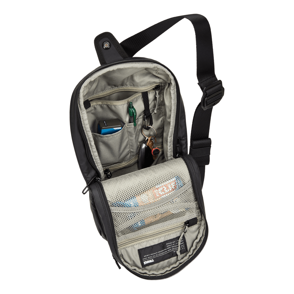 Jual THULE Tact Sling 8L - Black (100% original, pre-used) | Shopee ...