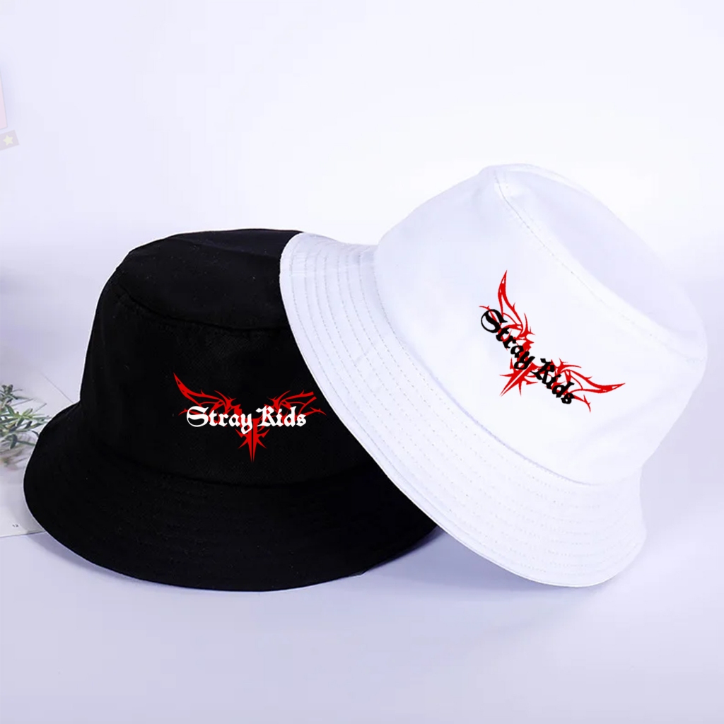 Jual Topi Kupluk Bucket Hats korean kpop STRAY KIDS domin ate world ...