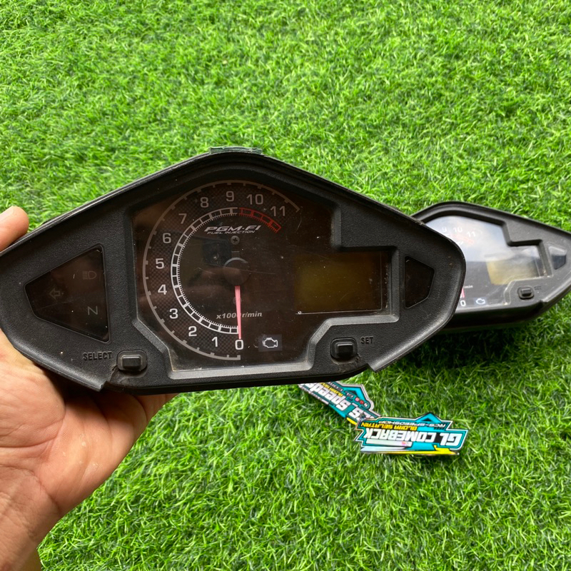 Jual Speedometer honda new megapro monoshok Injeksi ori copotan motor ...