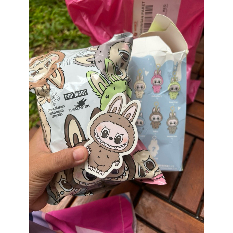 Jual LABUBU READY MACARON TOFFE | Shopee Indonesia