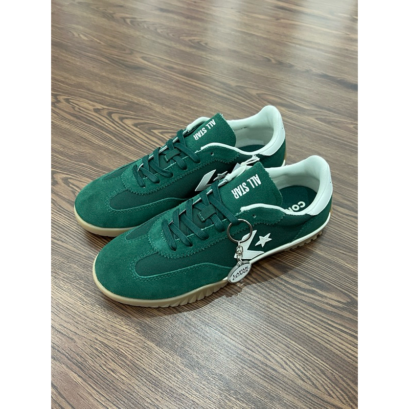 Jual Converse Run Star Trainer Ox Green Envy Egret White (RESMI PT. MAP ...