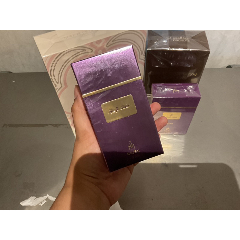Jual Musk Oud Ruman al Khamriya enak banget! | Shopee Indonesia