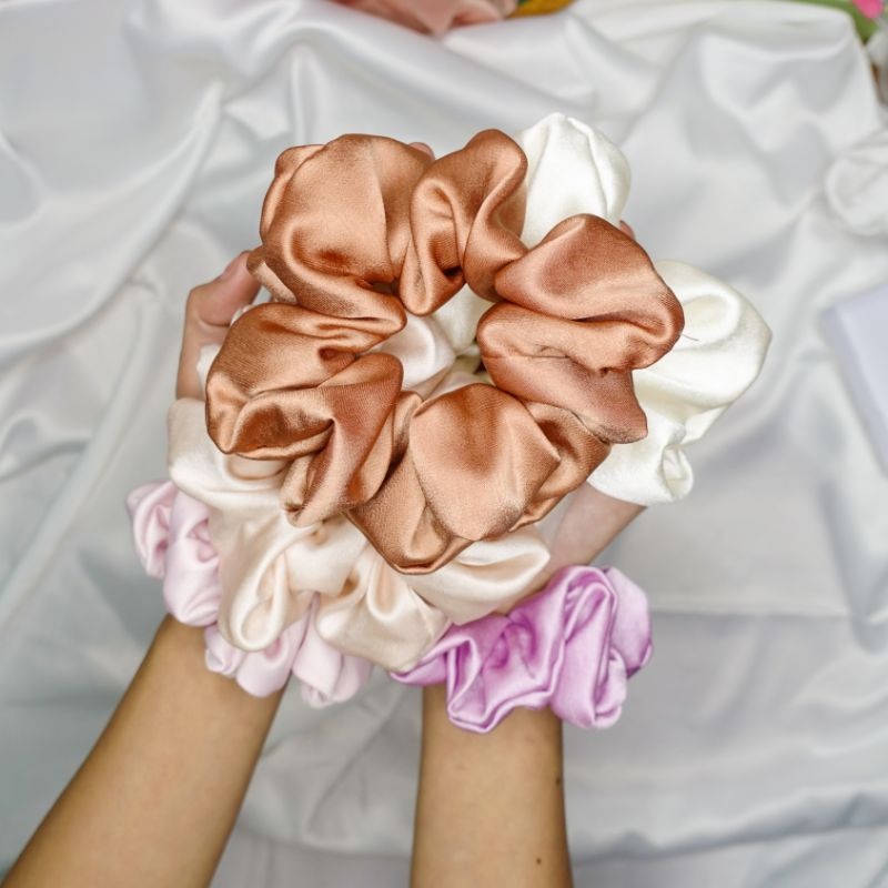 Jual Kunciran Scrunchie Ikat Rambut Satin Silk Premium Medium Size ...