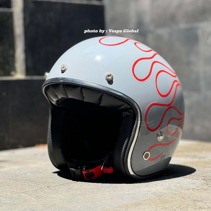 Jual Helm Bogo Vespa Motif Api SNI Limited Editions | Shopee Indonesia