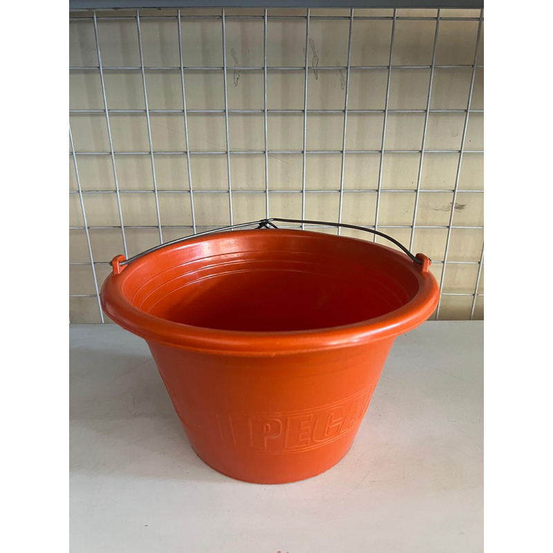 Jual Ember Cor Orange Anti Pecah Kuat / Ember Kecil / Ember Aduk Semen ...
