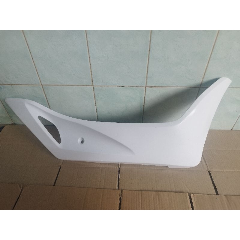 Jual cover side floor dek samping bawah bagian kanan PCX 150 CBU ...