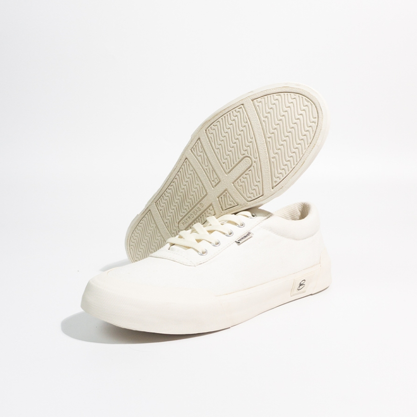 Jual Patrobas Basic Low Off White - Sepatu Original | Shopee Indonesia