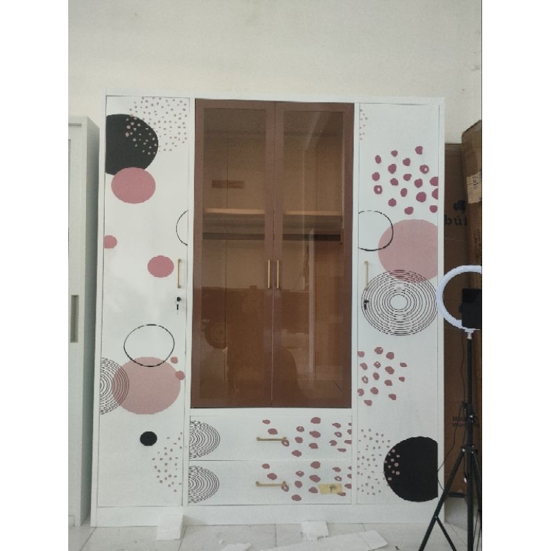Jual Lemari Besi Pintu 4 LED Minimalis - Lemari Pakaian Bahan Besi ...