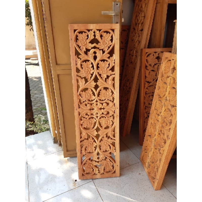 Jual ukiran kayu ornamen ukir roster loster kusen pintu jendela boven ...