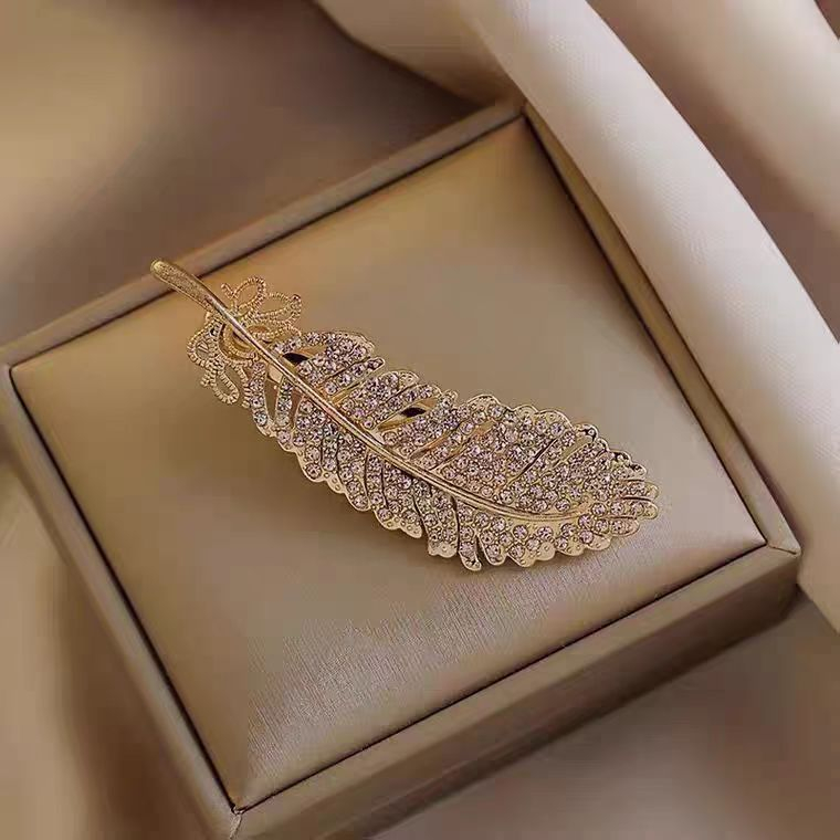 Jual Elfindo- 035 Bros Motif Daun Cantik/ Pin Berlian Imitasi Breastpin Wanita/ Bros Kelas Atas ...