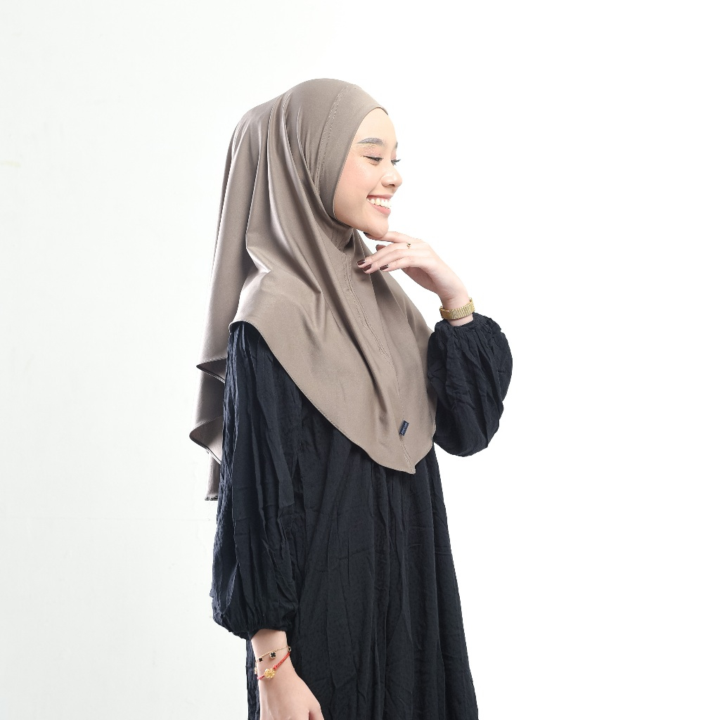 Jual HAMIDAH - DAILY HIJAB CLARA INSTAN SIZE M / BERGO NON PET ANTEM MATT JERSEY / KERUDUNG ...