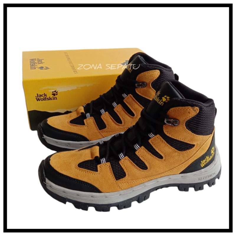 Jual Sepatu Mendaki Gunung Pria Jack Wolfskin Outdoor/ Sepatu Hiking ...