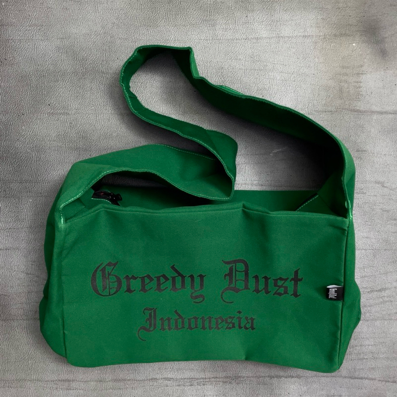 Jual Sling Totebag Greedy Dust Green | Original Merchandise Totebag ...