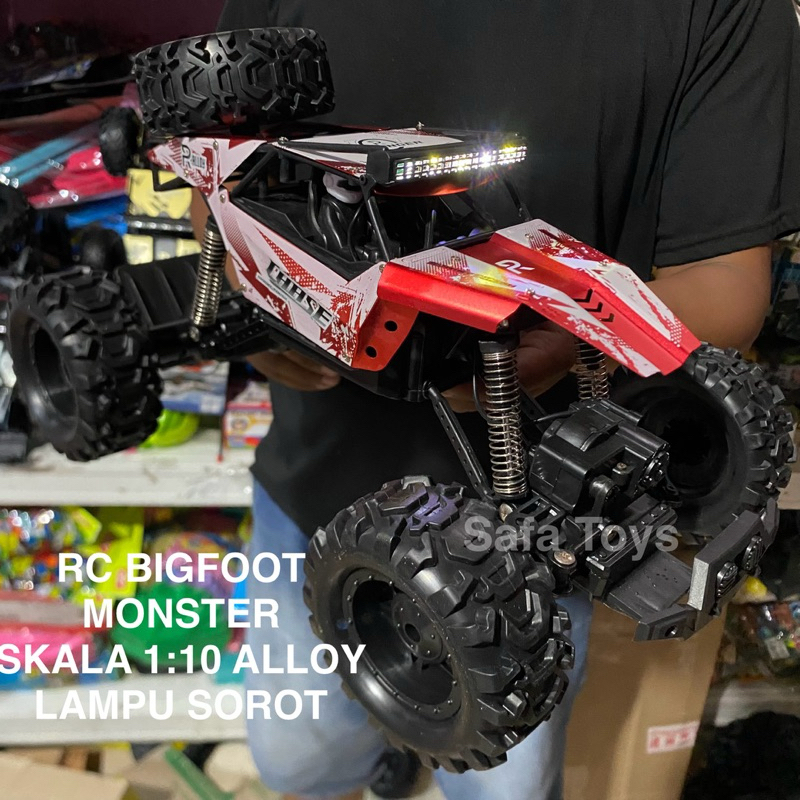 Jual RC BIGFOOT Sand Monster Rock Defender 4WD 1:10 Body Metal Lampu ...