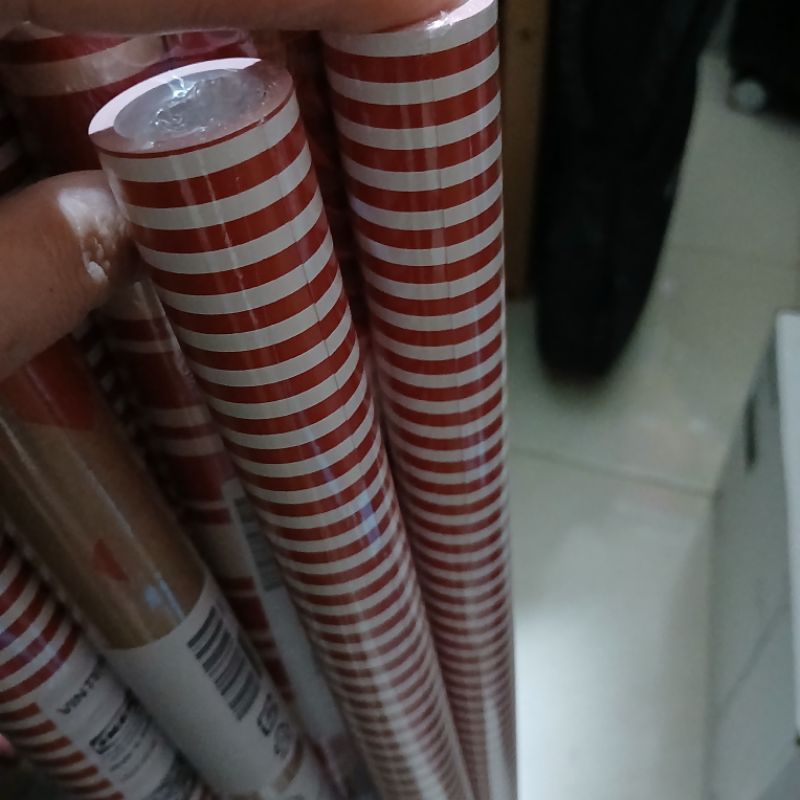 Jual Ikea vinterfint kertas kado 3x0.7meter pola garis merah putih ...