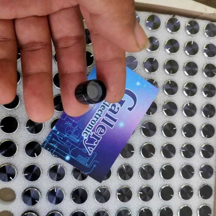 Jual Knop Potensio Almunium Kenop Almini Besi 14mm | Shopee Indonesia