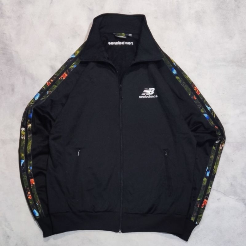 Jual Jacket Tracktop New Balance NB Floral | Shopee Indonesia
