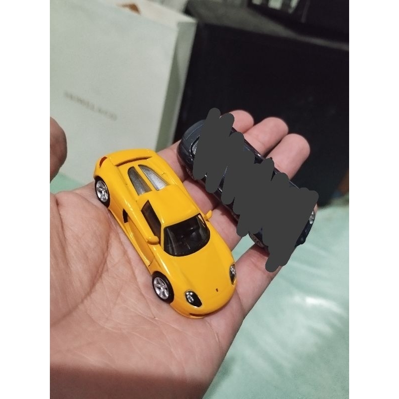 Jual Kyosho Porsche Carrera GT kuning + box | Shopee Indonesia
