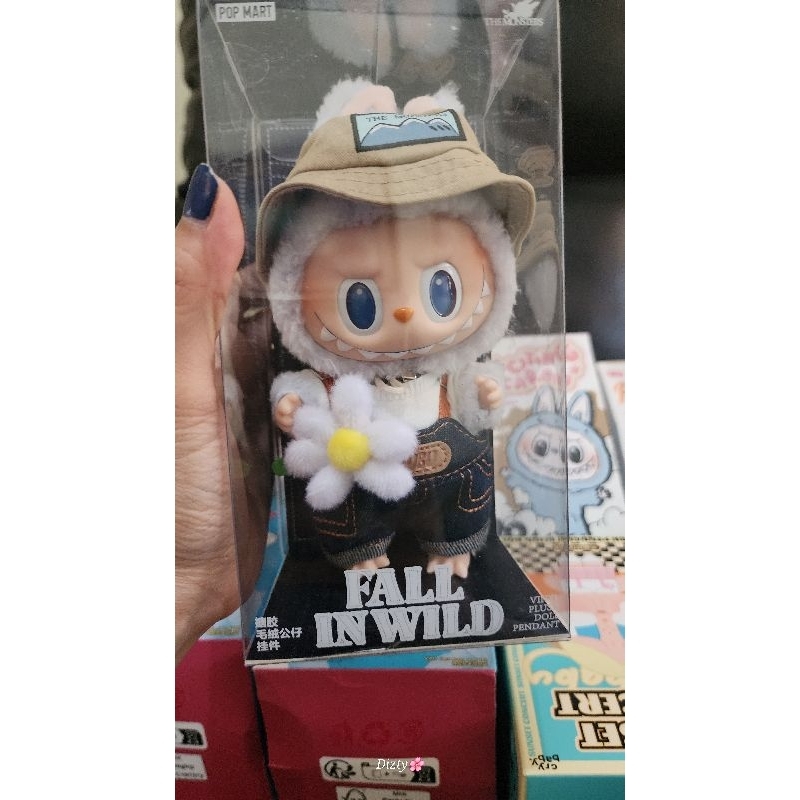 Jual labubu fall in wild original | Shopee Indonesia