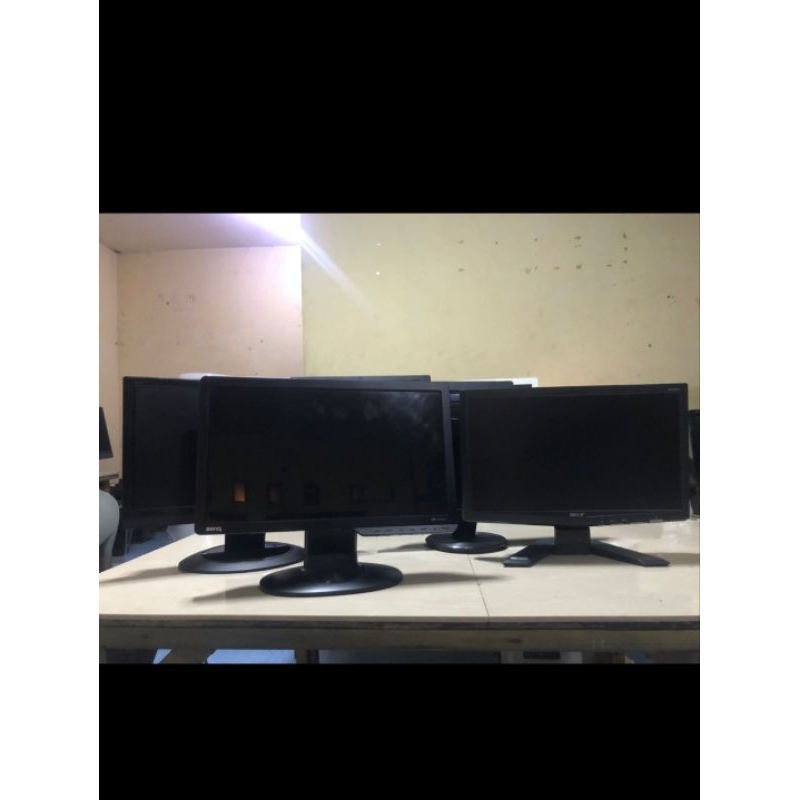 Jual Monitor 16 inci wide screen orbral murah normal | Shopee Indonesia