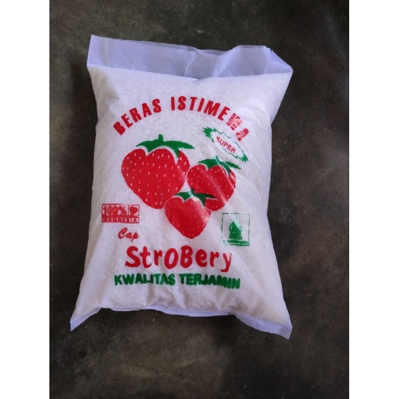 Jual Beras cap strawberry berat 3 kg | beras 3 kg | Shopee Indonesia