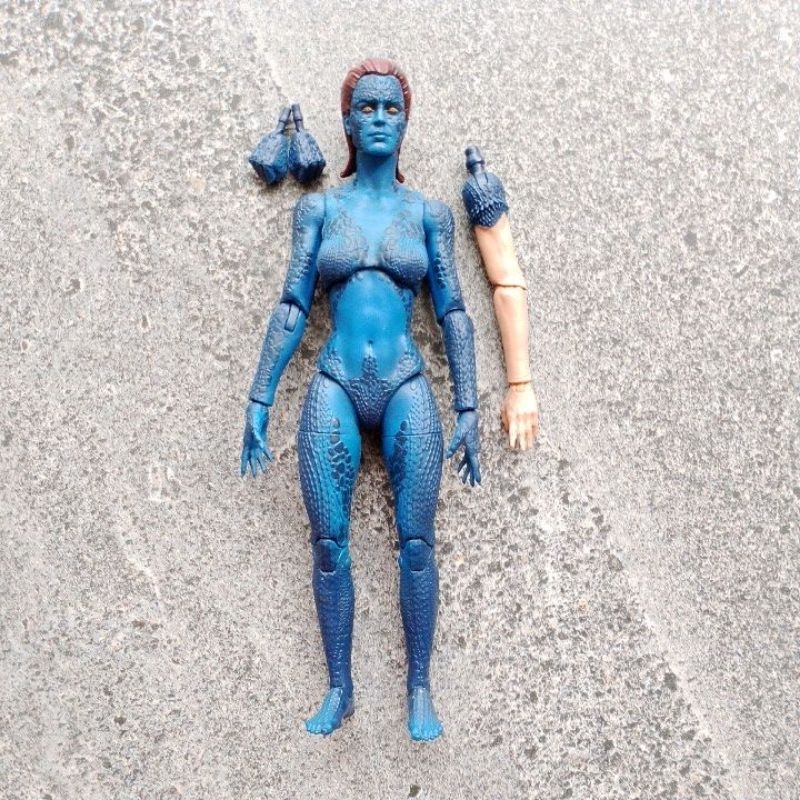 Jual Marvel Legends Mystique Original Hasbro | Shopee Indonesia
