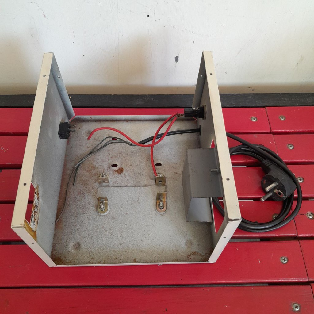 Jual Box Casing Stavolt Kasugawa 500va (Bekas) | Shopee Indonesia