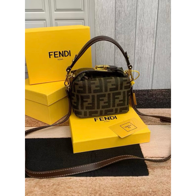 Jual TAS WANITA HOBO FENDII MINI FREE BOX | Shopee Indonesia