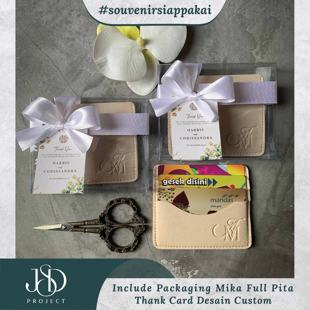 Jual PREMIUM SOUVENIR CARD HOLDER 4 SLOT PRADA MINISO INCLUED PACKING ...